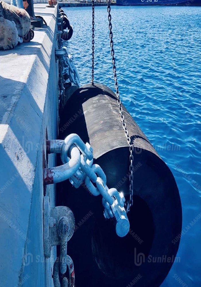SSA Cylindrical Rubber Fender Manufacturer - SunHelm Marine