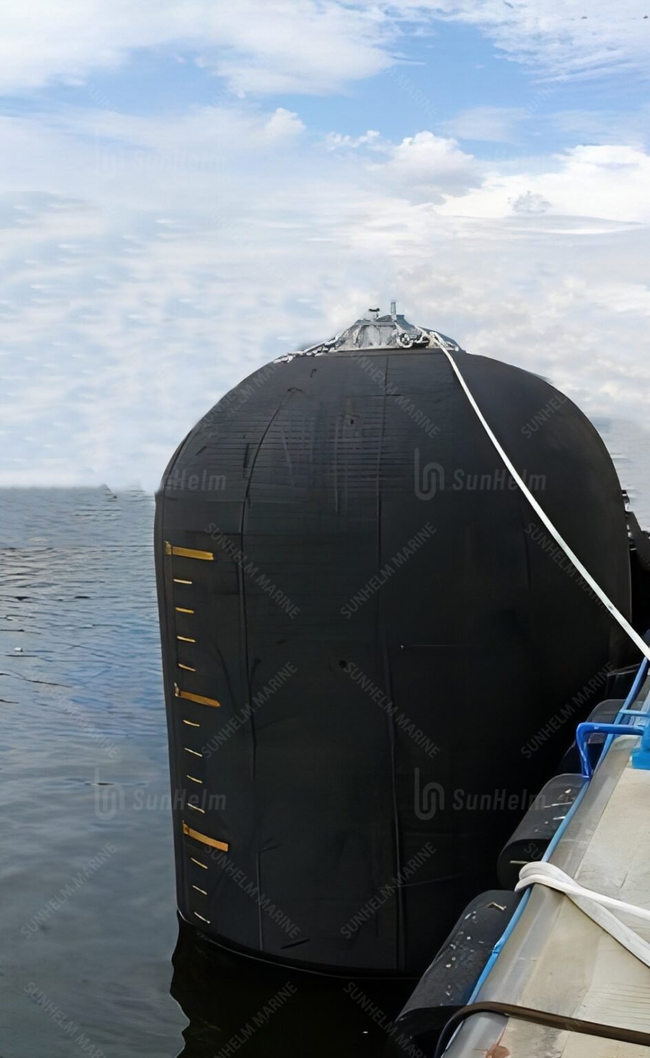 Hydro Pneumatic Fender Best Quality - SunHelm Marine